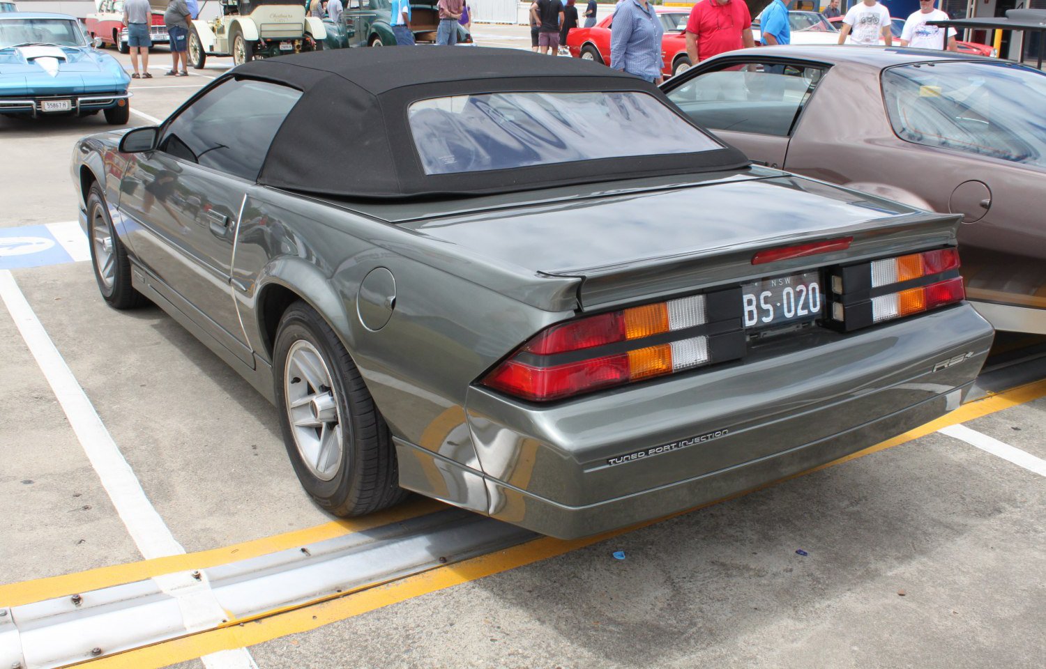 Chevrolet Camaro III Convertible 5.0 V8 EFI (170 Hp)
